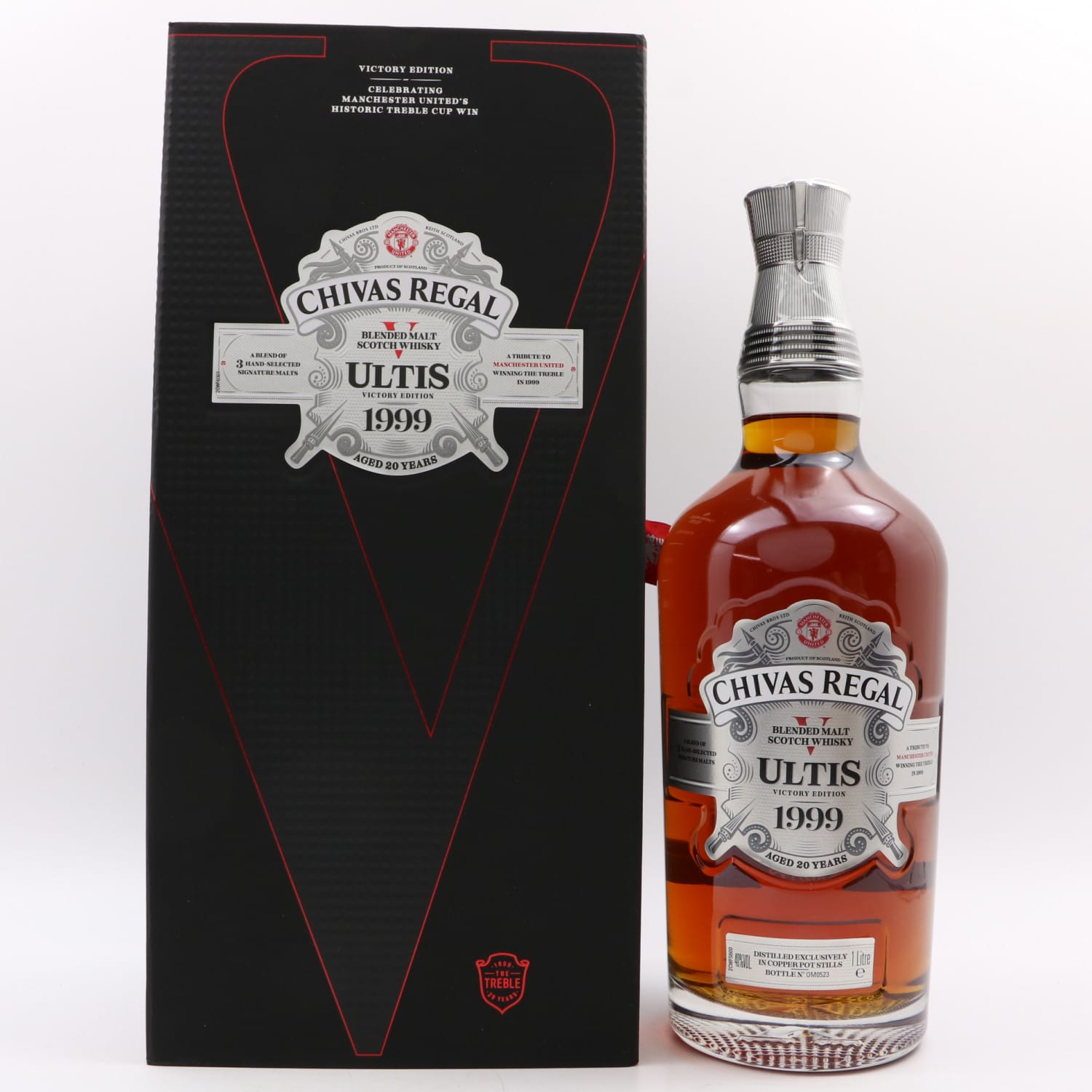 Chivas Regal 20 Year Old Ultis 1999 Manchester United F.C. Victory ...