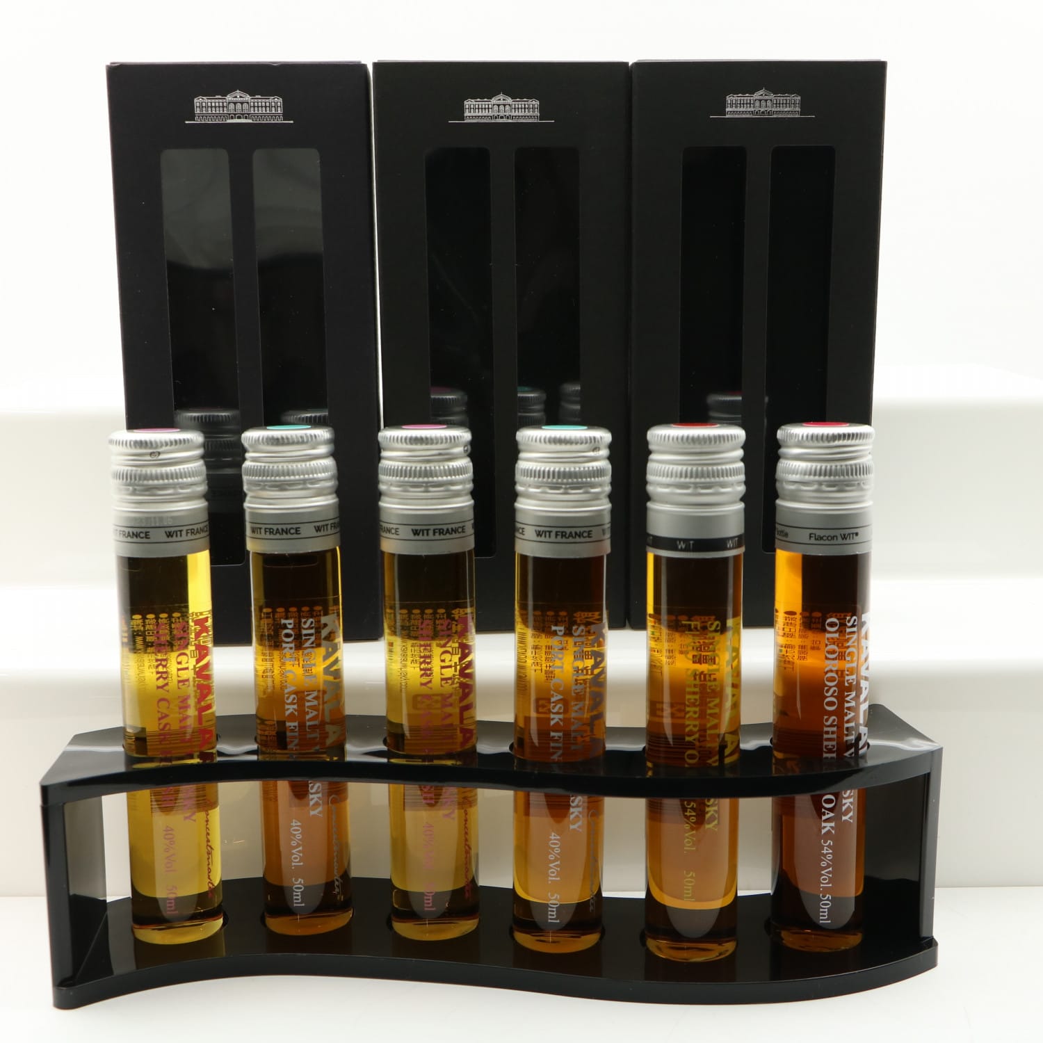 Kavalan Sample Mini Set With Holder 6 x 5cl | The 153rd Auction ...
