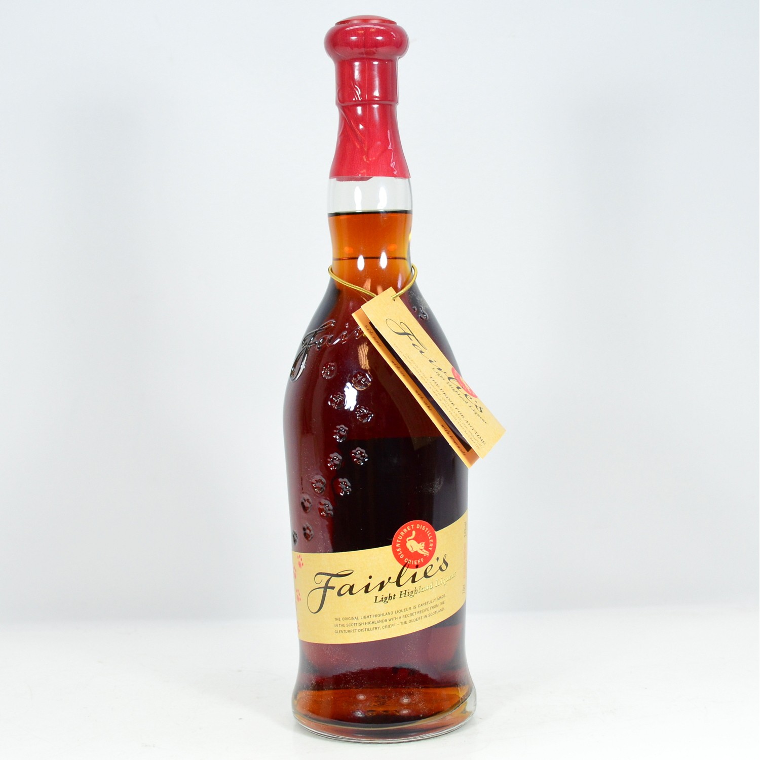 TIL A tortoiseshell cat named Towser holds the Guinness World Record ...